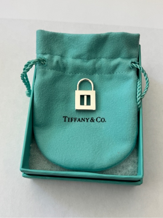 Tiffany & Co. | Jewelry | 0 Authentic Tiffany Co Alphabet Letter I Lock ...
